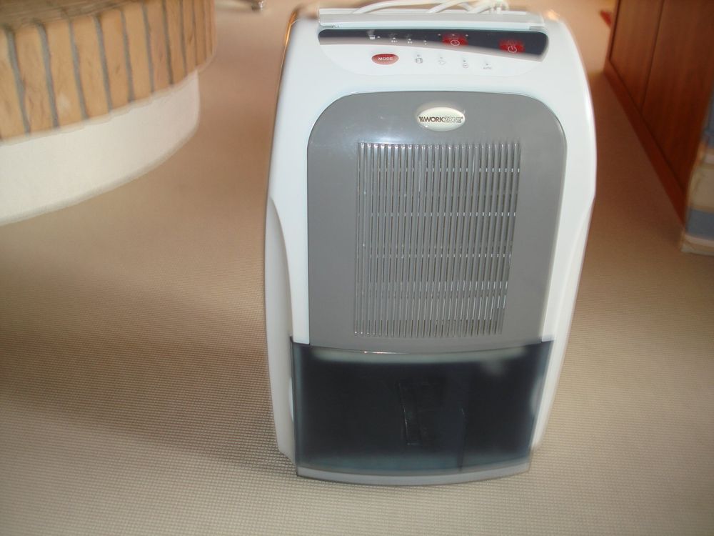 Workzone Luftentfeuchter - Ideal für Keller, Top Zustand! 59 (Gebraucht ...