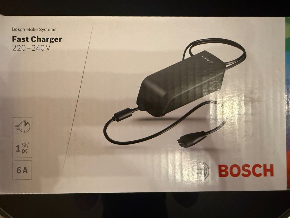 Bosch 6A E-Bike Ladegerät (Fast Charger) (Neu und originalverpackt) in ...