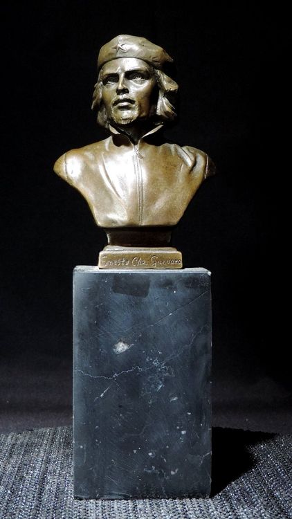 Che Guevara Büste, Bronze auf Marmorsockel (Gebraucht) in Duggingen für ...