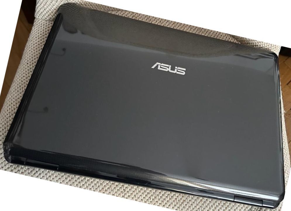 Laptop ASUS, I-core2, 17", SSD 256Gb, WIN10 Pro Fr | Kaufen auf Ricardo