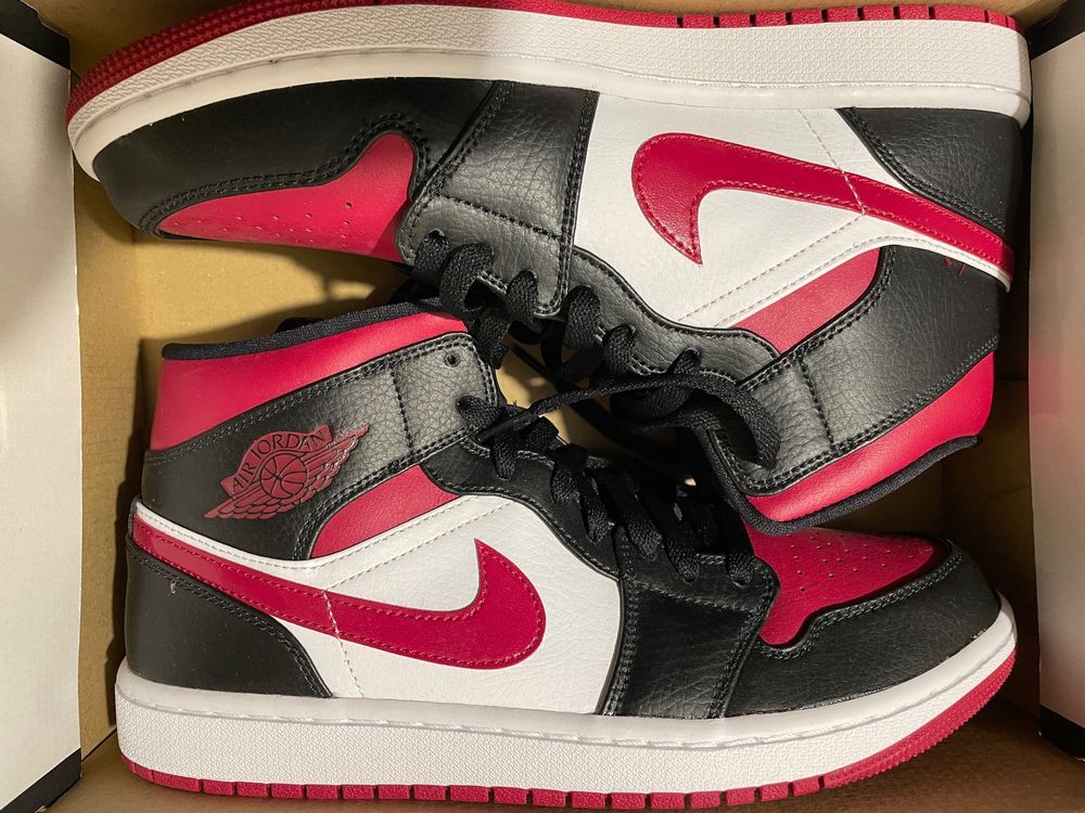 Air Jordan 1 Mid Dunkel Rot | Kaufen auf Ricardo