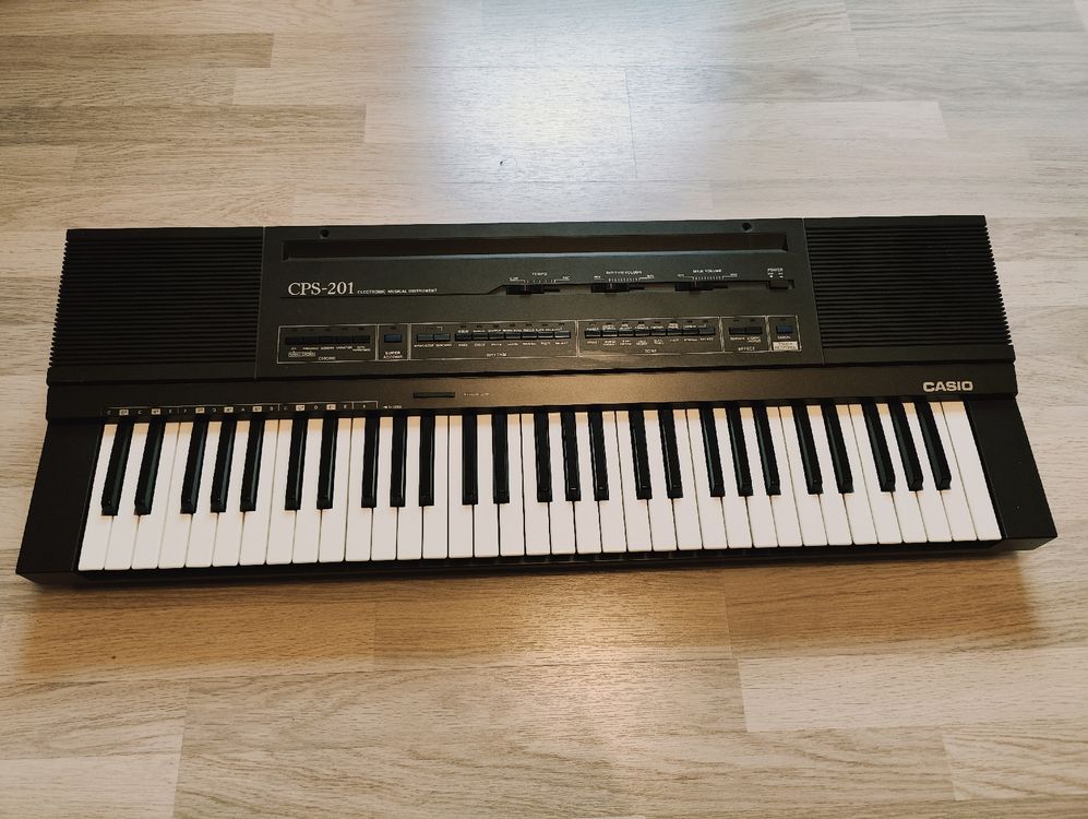 Keyboard (Gebraucht) in Volketswil für CHF 21 – nur Abholung auf ...