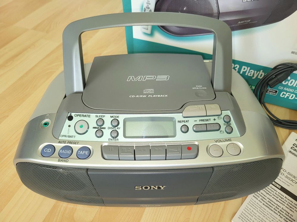 Sony CFD-S03CPL CD Radio Kassettenrekorder mit Fernbedienung (Gebraucht ...