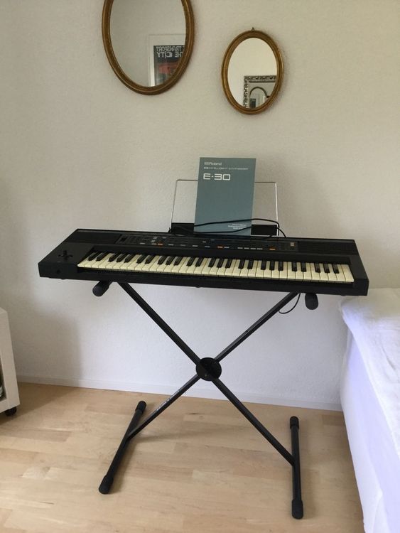 Roland E30 Intelligent Synthesizer (Gebraucht) in Rorschacherberg für ...