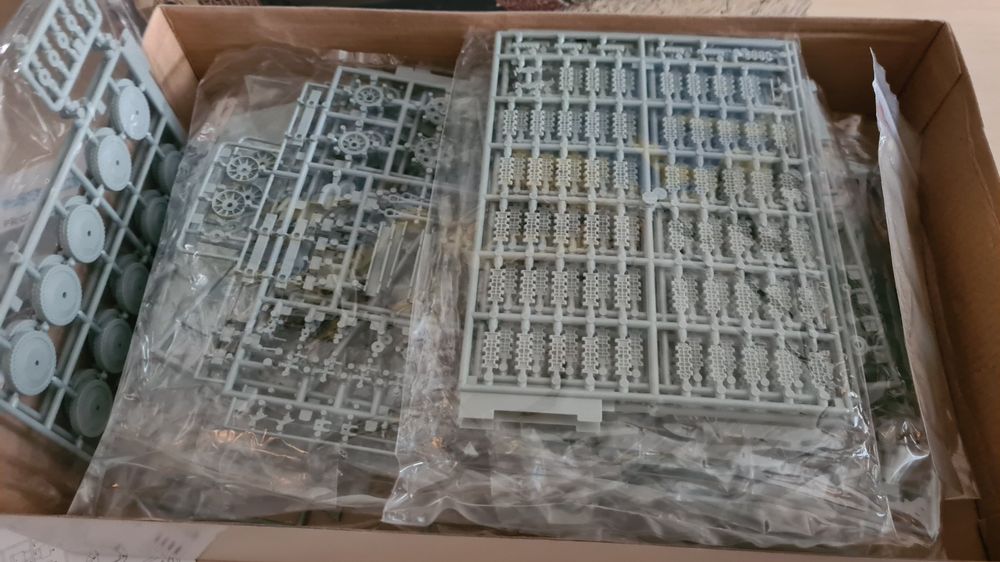 1:35 T-34/76 1942 Krasnoe Sormovo - Dragon 6479 (Neu (gemäss ...