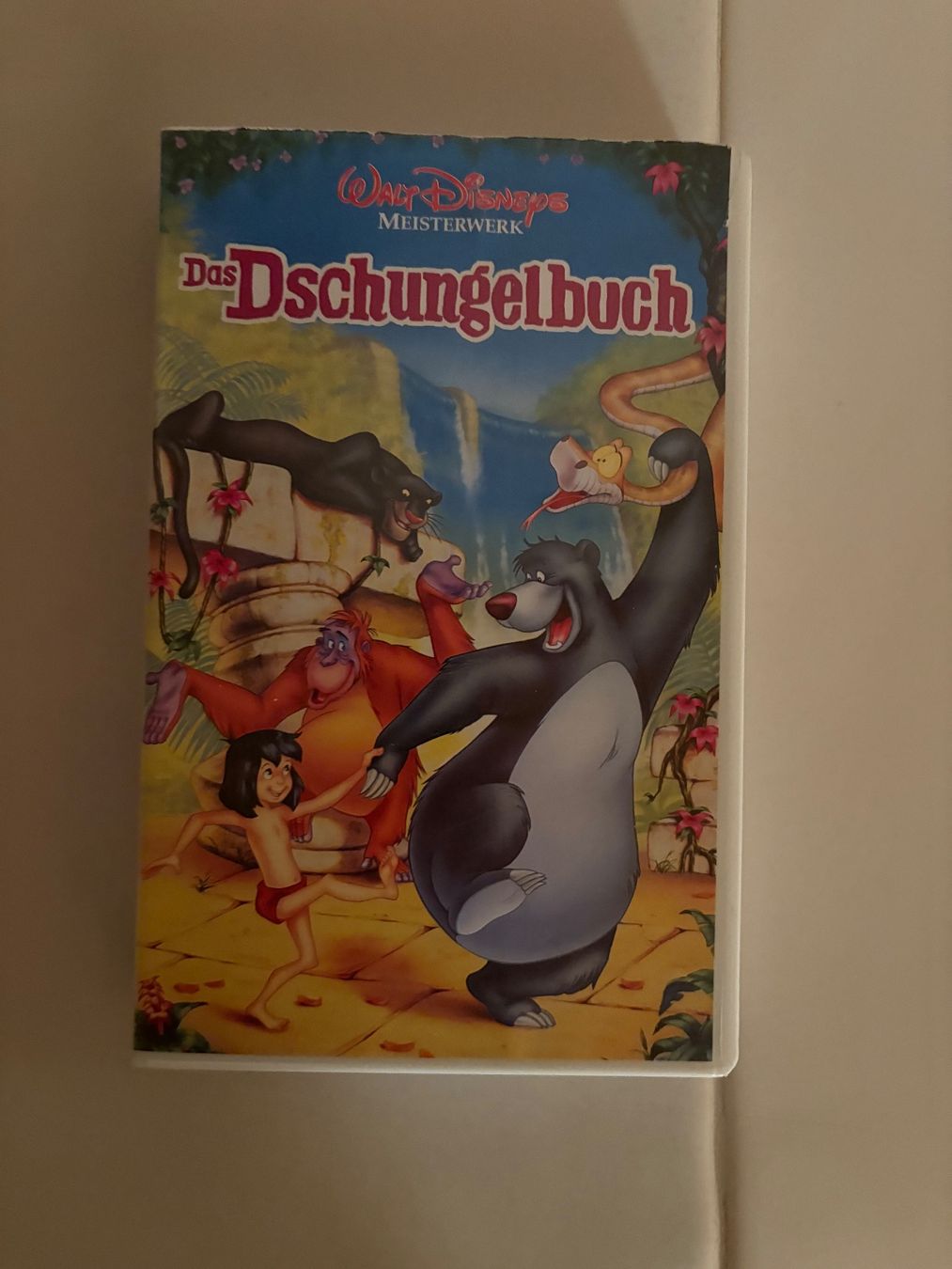 VHS - Walt Disney: König der Löwen/Dschungelbuch/Bambi ..... (Gebraucht) in Zürich für CHF 18 ...