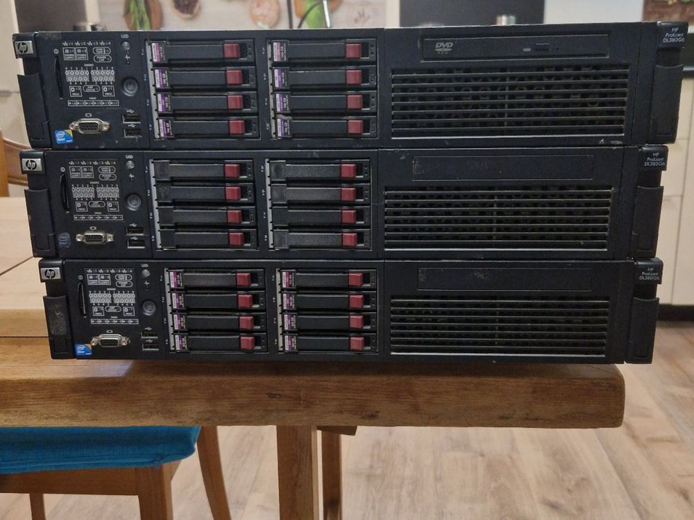 Server Pro Liant (D'occasion) à Lenzburg pour CHF 50 – retrait ...