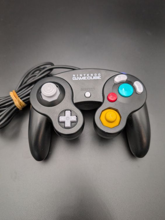 Nintendo Gamecube Controller (2) (Gebraucht) in Domat/Ems für CHF 44.9 ...