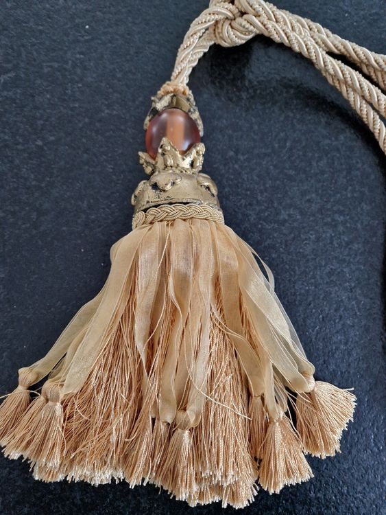 Quaste, Deko Vorhang (Gebraucht) in für CHF 17 – mit Lieferung auf ...