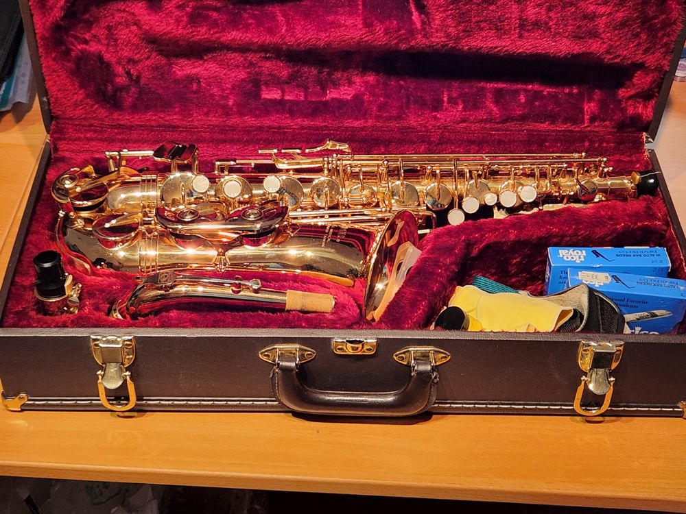 ALTO SAXOPHON JUPITER...☆ (Gebraucht) in Farnern für CHF 330 – mit ...