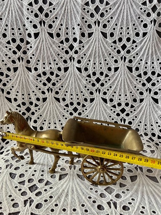 Messing Pferd mit Kutsche 29cm 1100 Gram (Gebraucht) in Frenkendorf für CHF 45 – mit Lieferung ...