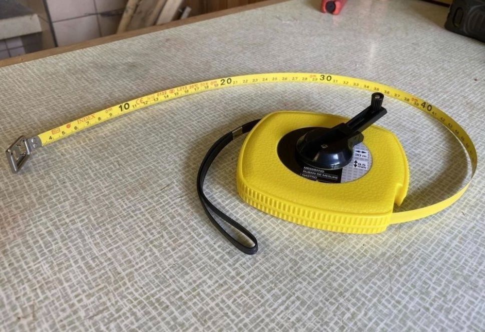 Metall-Massband 30 Meter | Kaufen auf Ricardo