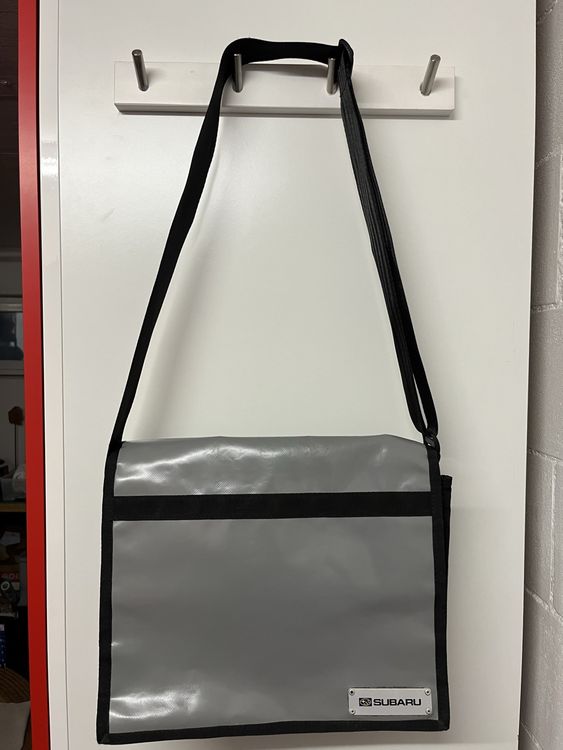 Subaru Laptop Tasche wie von Freitag | Kaufen auf Ricardo