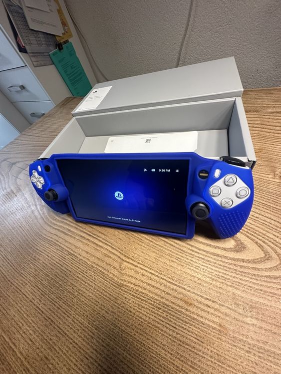 PSP Remote Praktisch neu mit Zubehör (Gebraucht) in Zürich für CHF 130 ...