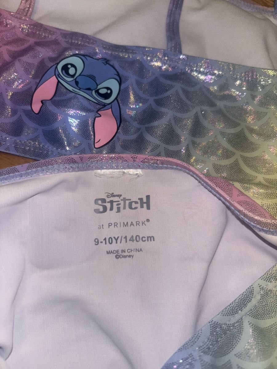 Bikini Stitch gr. 140 (Gebraucht) in Zürich für CHF 6 – mit Lieferung ...