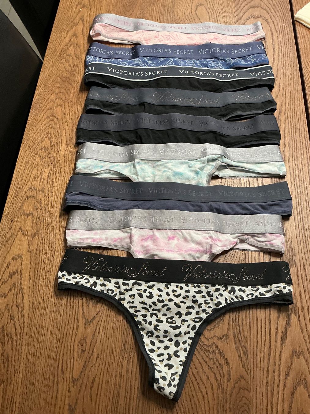 Victoria's Secret Strings, Slips, diverse, Gr.M Top! (Gebraucht) in ...