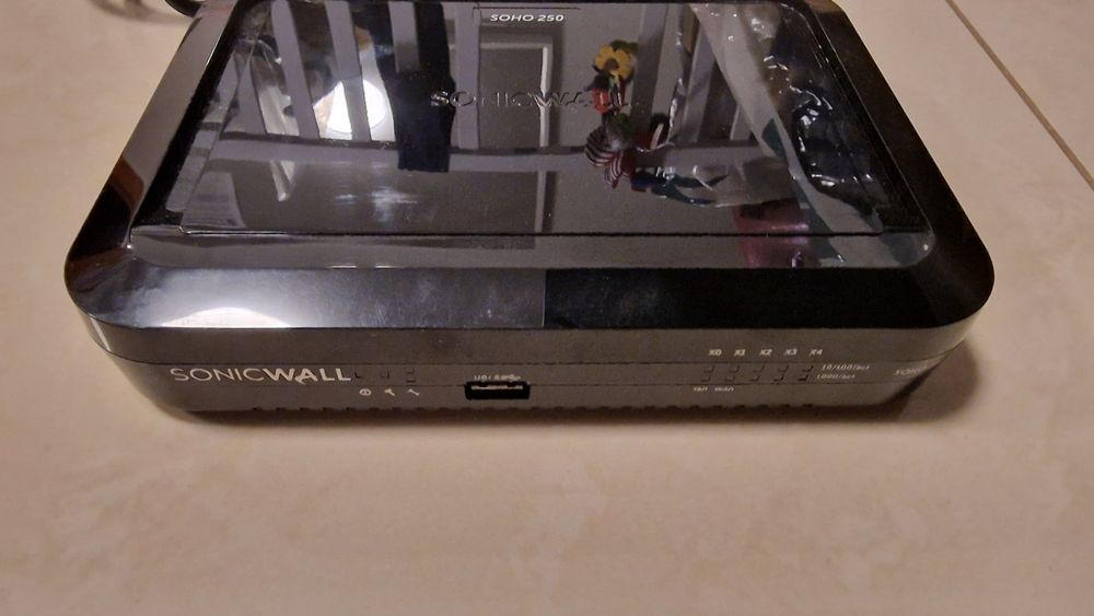 SonicWall TZ SOHO 250 Network Security Firewall (Gebraucht) in Matran ...