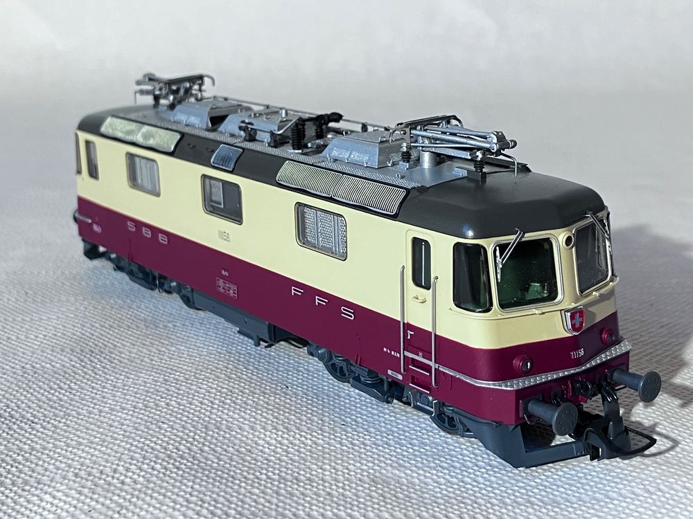 Roco 72401 Re 4/4 II 11158 TEE DCC sound | Kaufen auf Ricardo