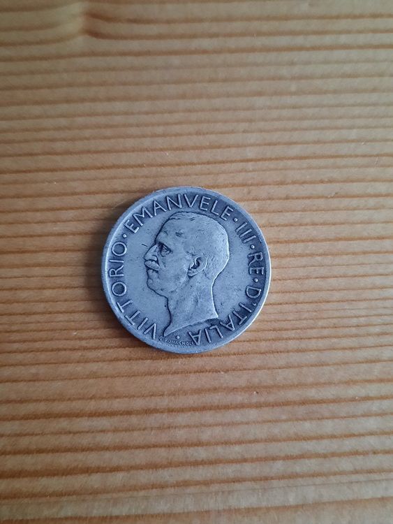 5 Lire Italien 1927 Silber Zustand gemäss Bilder (Gebraucht) in Oberuzwil für CHF 5 – mit ...