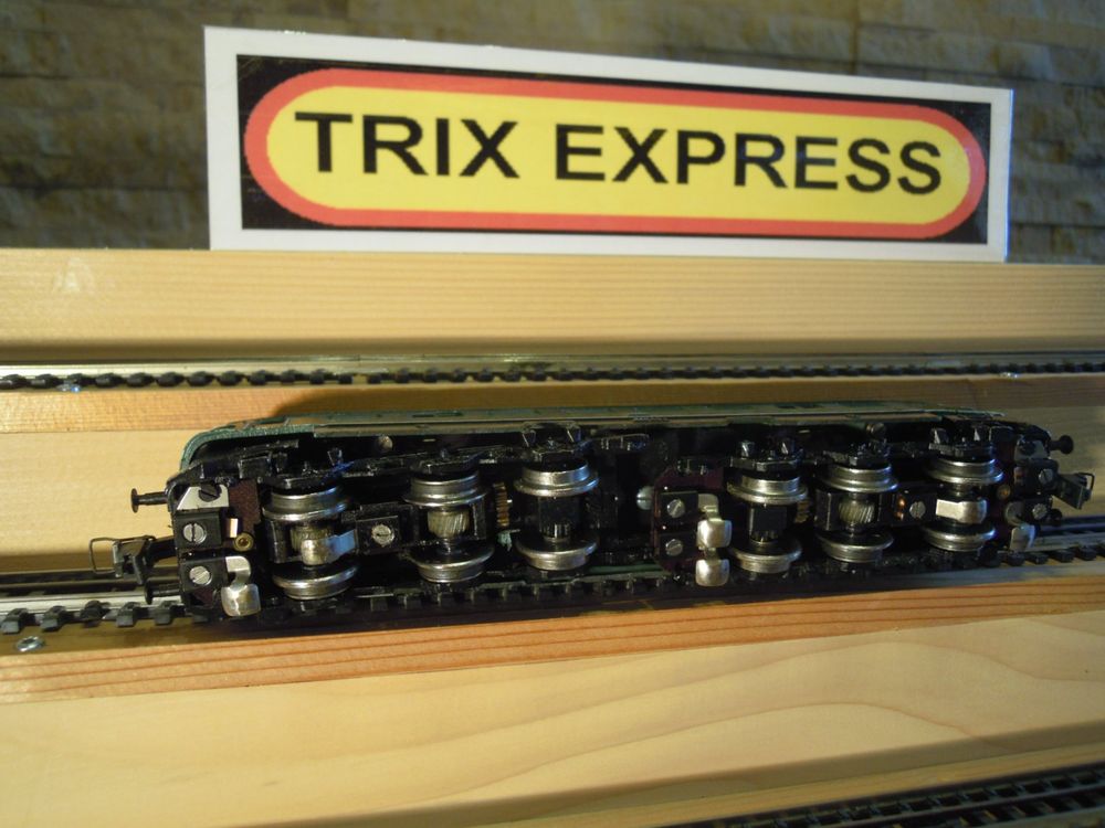 Trix Express Lok Set TE 2235 E-50 mit 8 Güterwagen Metal (Gebraucht) in ...