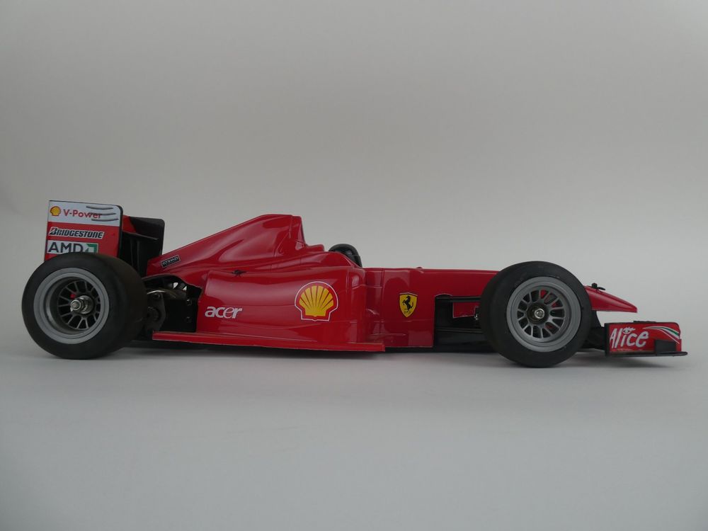RC F1 Ferrari 2000er Tamiya (Gebraucht) in für CHF 140 – mit Lieferung ...
