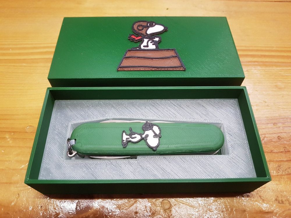 Snoopy Victorinox Tinker Sammlermesser mit spezial Box (Neu (gemäss ...