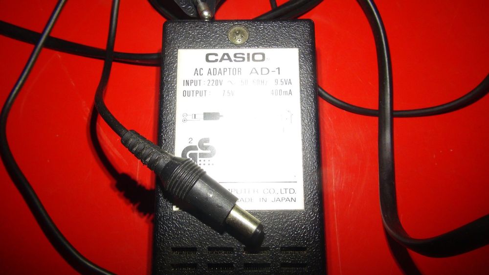 ADAPTER 5 Stück : ROLAND, CASIO, SONY, OEM, BOSS 20 CHF (Gebraucht) in ...