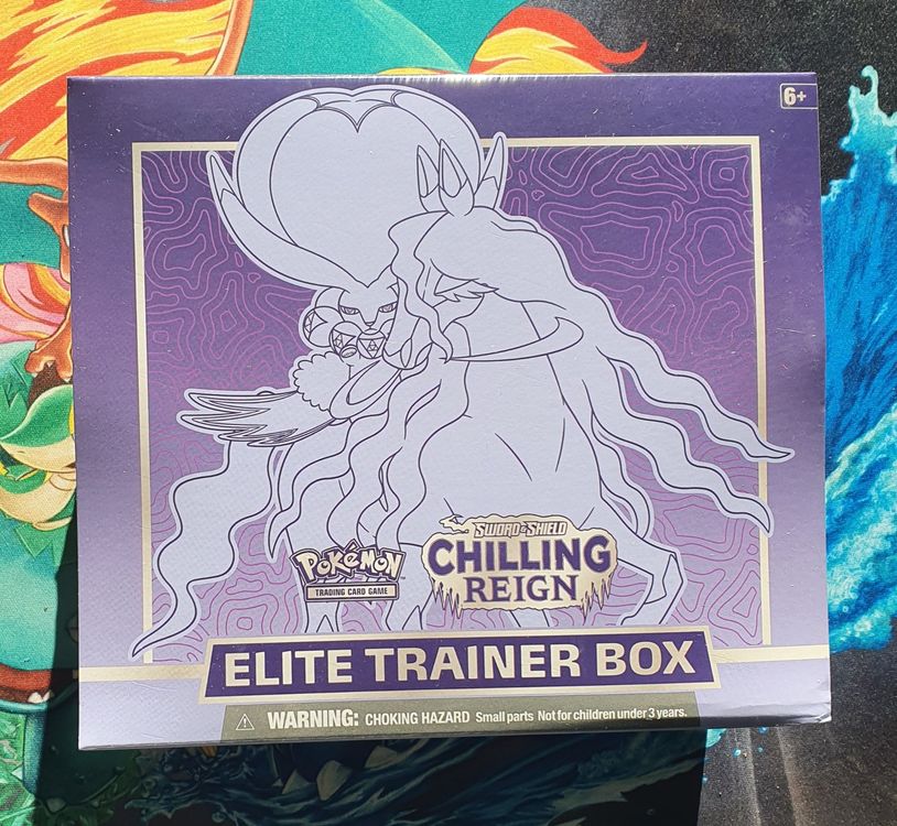 Chilling Reign Elite Trainer Box Shadow Rider Calyrex EN (Gebraucht) in ...