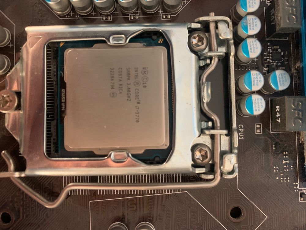 Inter Core i7-3770 with Intel CPU cooler (Gebraucht) in Effretikon für ...