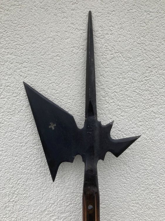 Hellebarde | Kaufen auf Ricardo