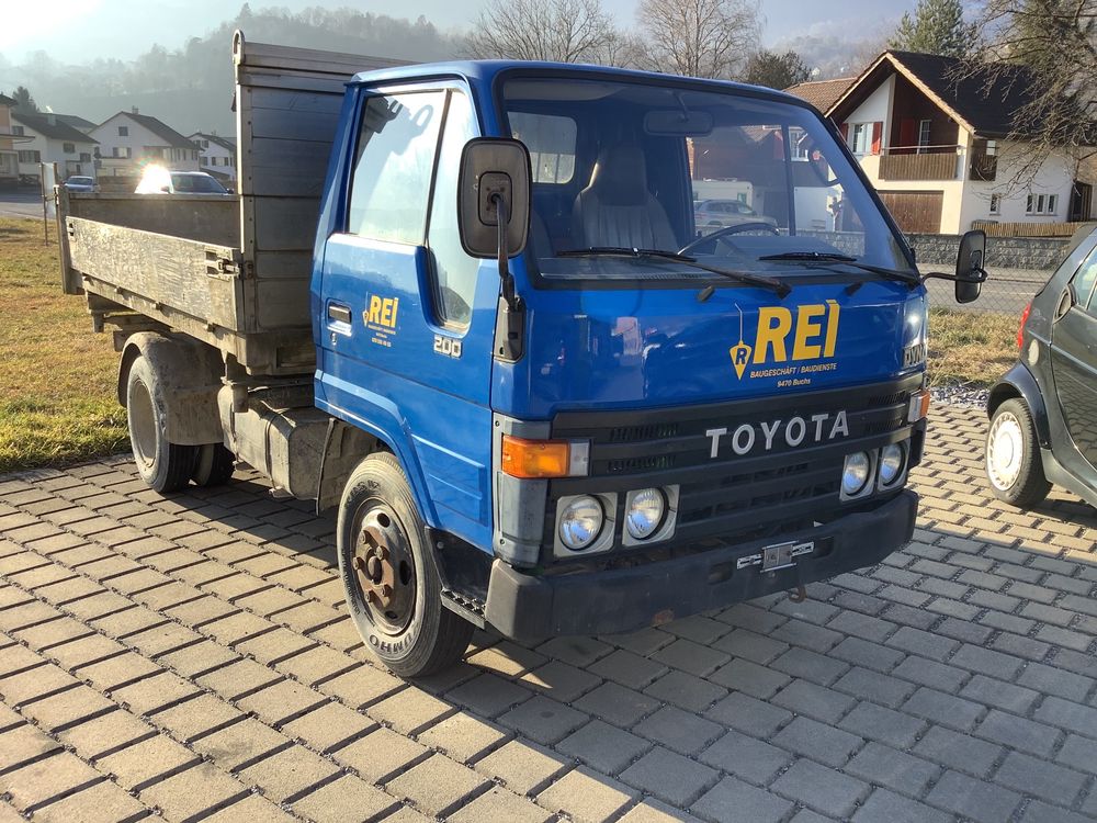 Toyota Dyna Kippbrücke (Gebraucht) in Weite für CHF 6701 – nur Abholung auf Ricardo kaufen
