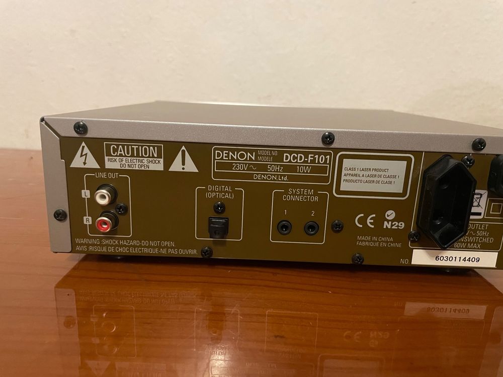 DENON DCD-F101 CD Player (Gebraucht) in Zürich für CHF 149 – mit ...