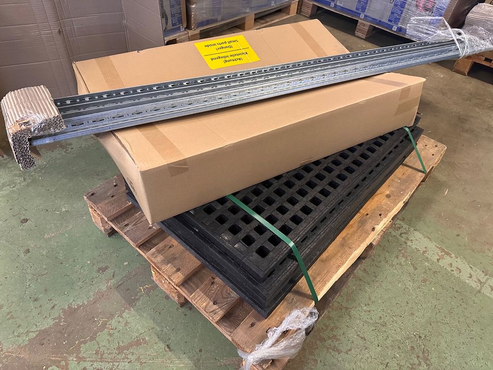 neuer Gefahrenstoff Steckregal mit Auffangwanne und Gitterro (Neu (gemäss Beschreibung)) in ...