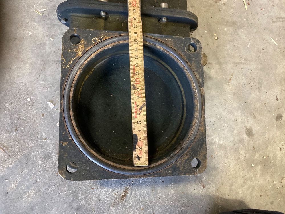 Schieber für Druckfass/Güllefass (Gebraucht) in Neudorf für CHF 50 – mit Lieferung auf Ricardo ...