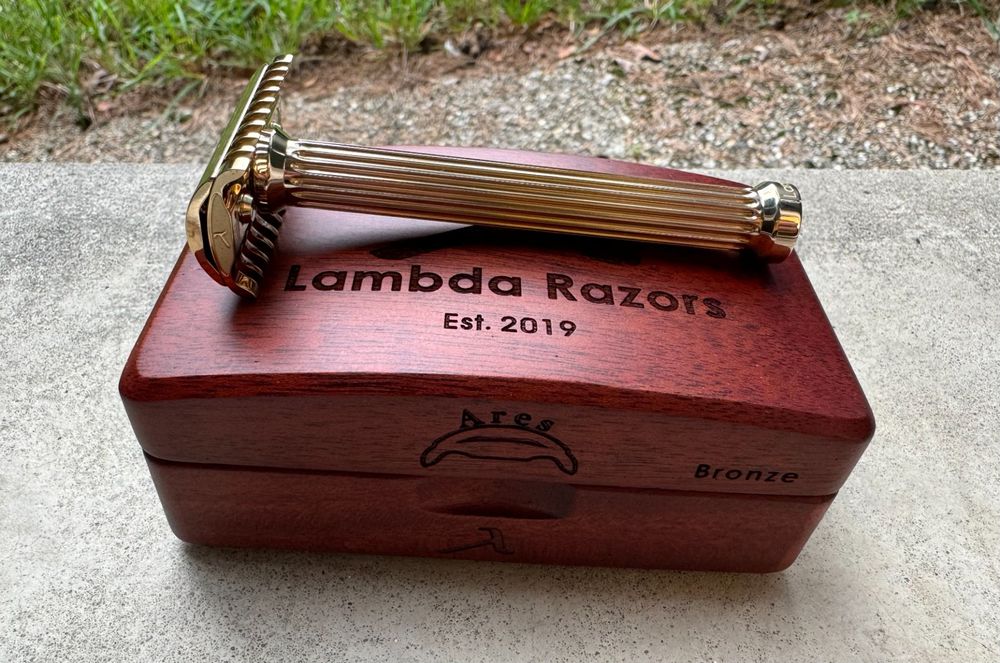 Lambda Ares Bronze Razor (Gebraucht) in Cologny für CHF 200 – mit ...