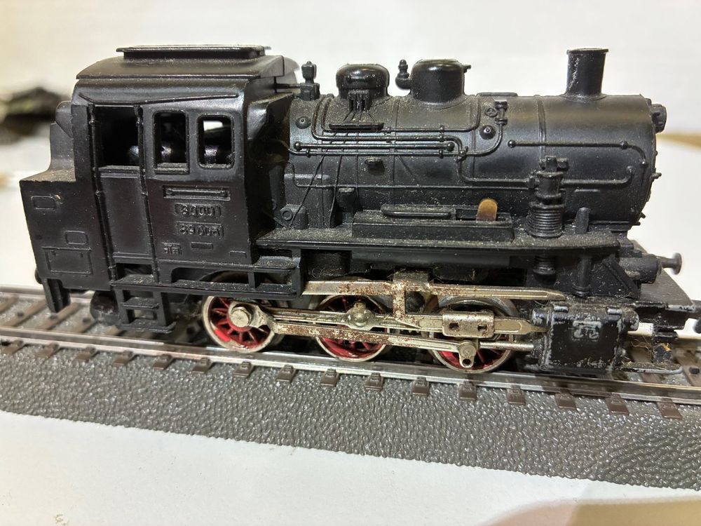 14 40 005
