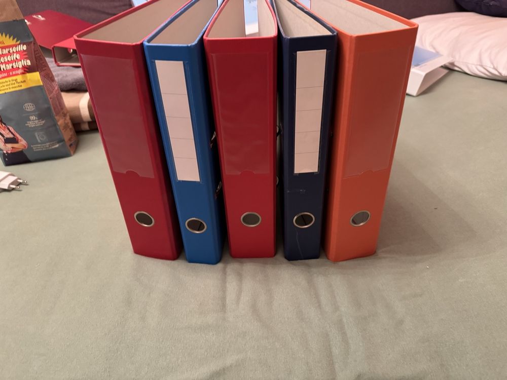 5 Ordner Ringbuch (Schule Büro) Farbig A4 (Gebraucht) in Suhr für CHF 4 ...