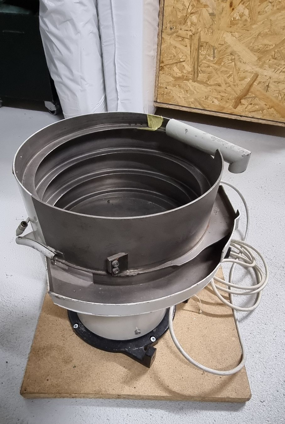 RNA SRC-N 200-2 R Zuführsystem - Industriequalität. (Gebraucht) in ...