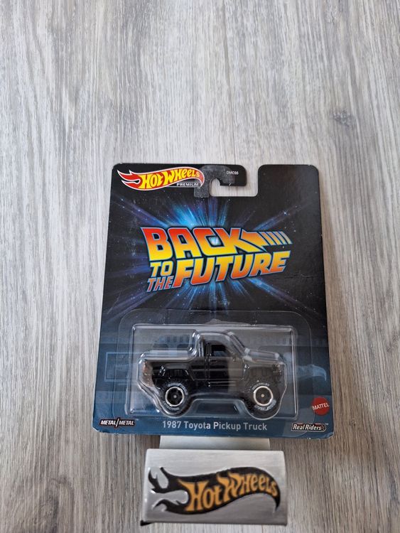 HW Premium 1987 Toyota Pickup Truck - Back to the future (Neu und ...