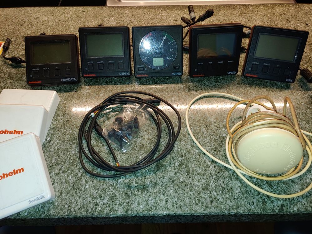 Navigationssysteme Autohelm ( Raymarine ) (Gebraucht) in Schattdorf für ...