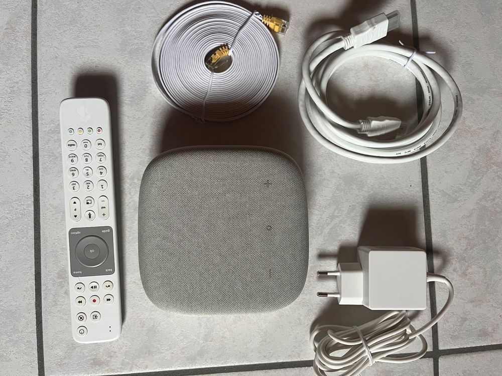 Swisscom Box (IP2000). (D'occasion) à Isérables pour CHF 40 – avec ...