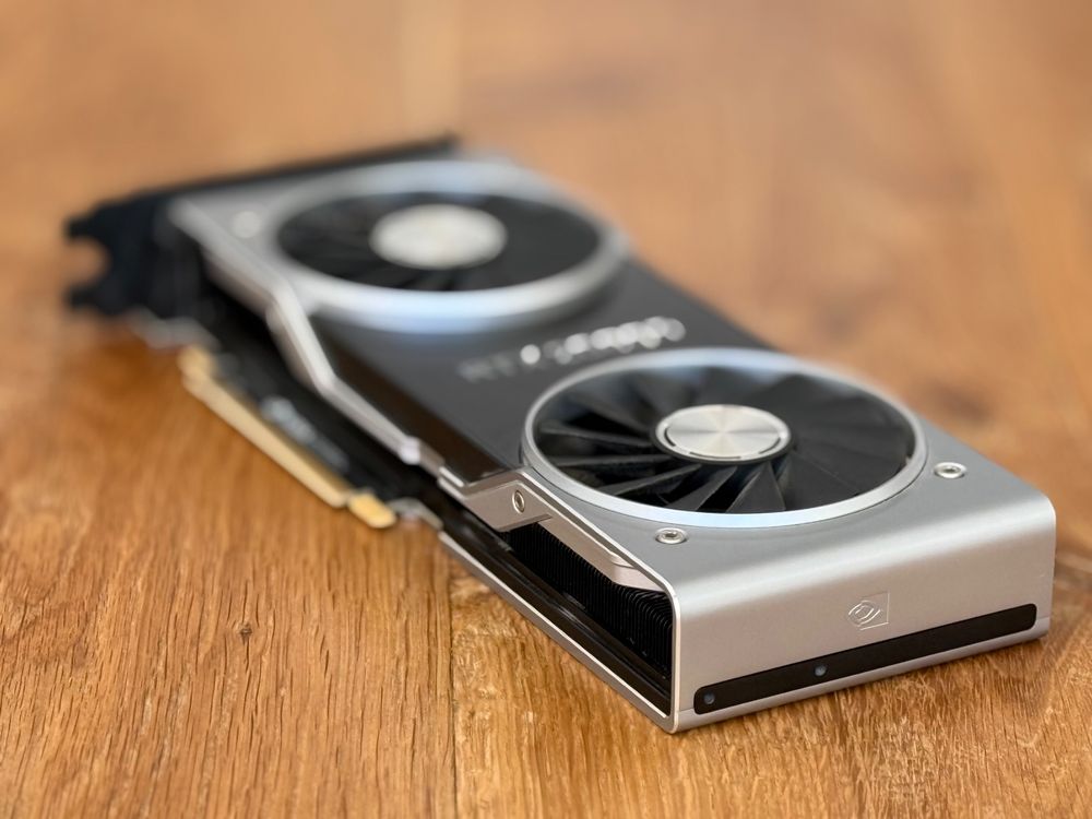 NVIDIA GeForce RTX 2080 Ti Founders Edition | Kaufen auf Ricardo