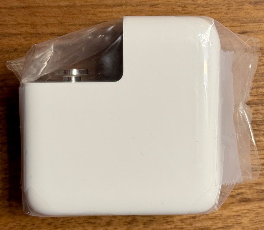 Apple USB-C 30W Power Adapter (Neu (gemäss Beschreibung)) in Dintikon ...