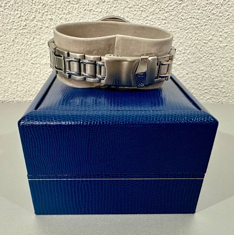 NEU: Festina 16059 Edelstahl Quarzuhr, ewiger Kalender | Kaufen auf Ricardo