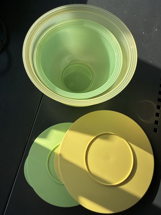 Duo de plats Tupperware vert et jaune, mod. 3093A-1, 3095A-3 (Neuf ...