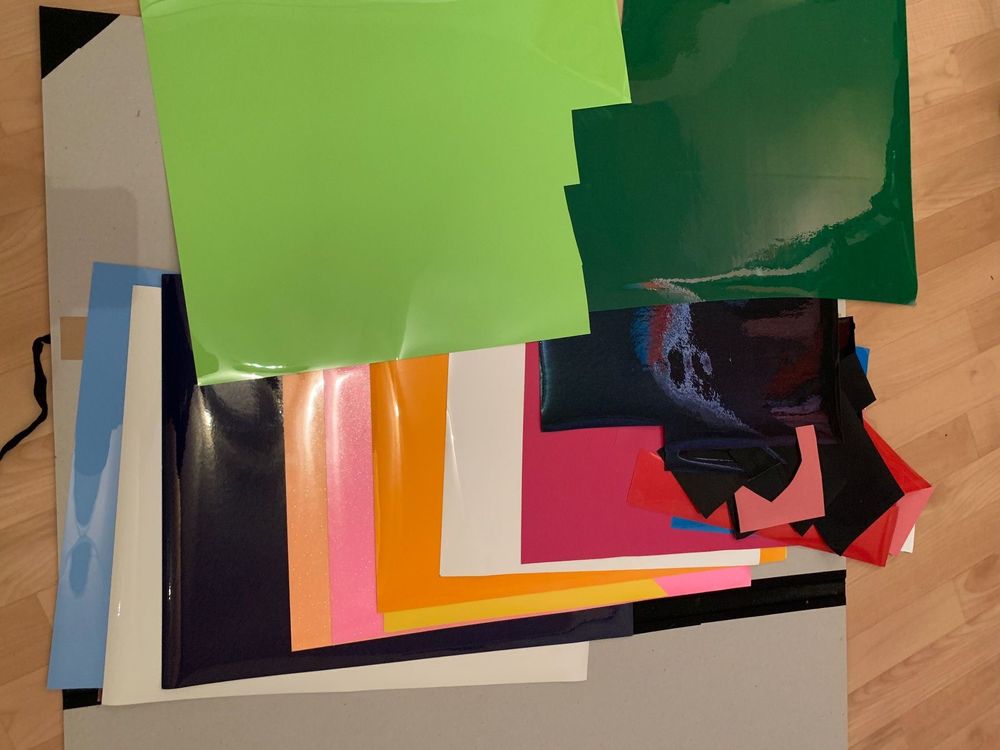 Flock- und Flex Folie für Plotter (Gebraucht) in Kloten für CHF 40 ...