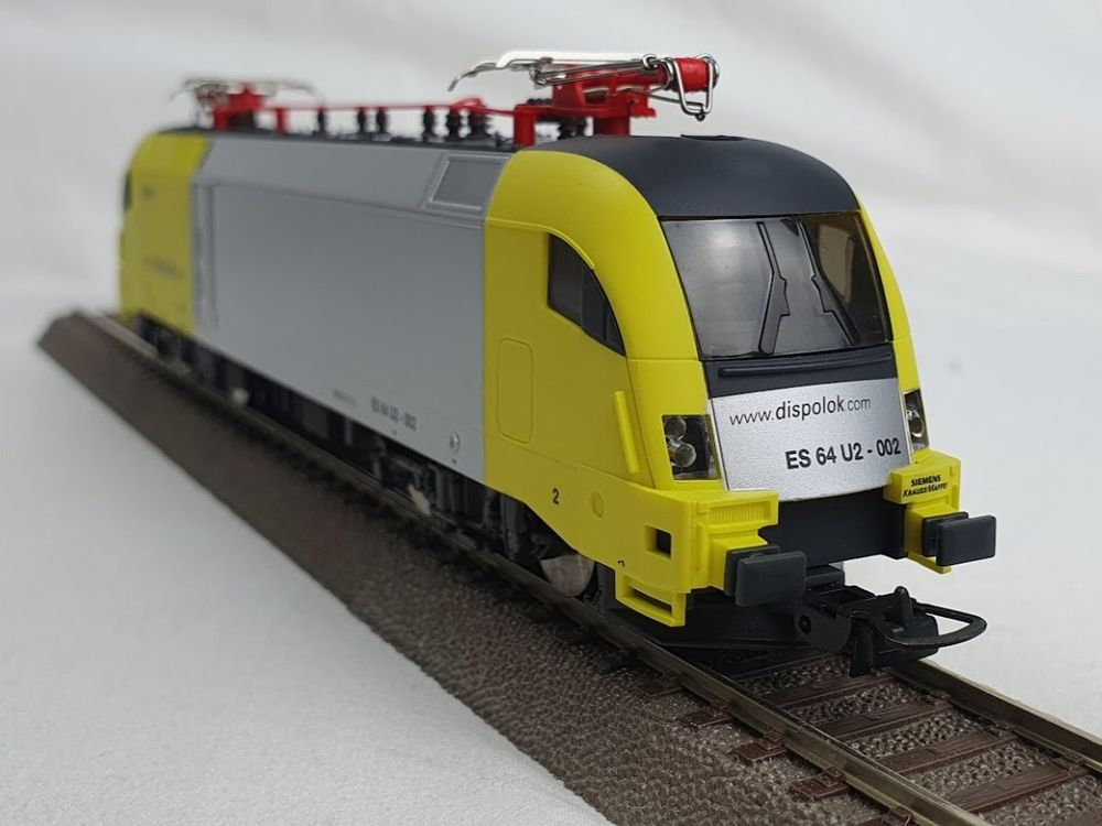 Piko 57411 ES64 "Taurus" Siemens Dispolok Analog, OVP (Gebraucht) in ...