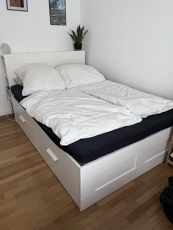 Wunderschne Brimnes Bett Mit Kopfteil Fotos