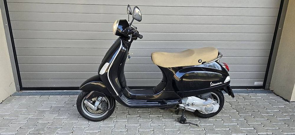 Piaggio Vespa LX 125 sw frisch MFK April 2025 (Gebraucht) in Zürich für CHF 2390 – nur Abholung ...