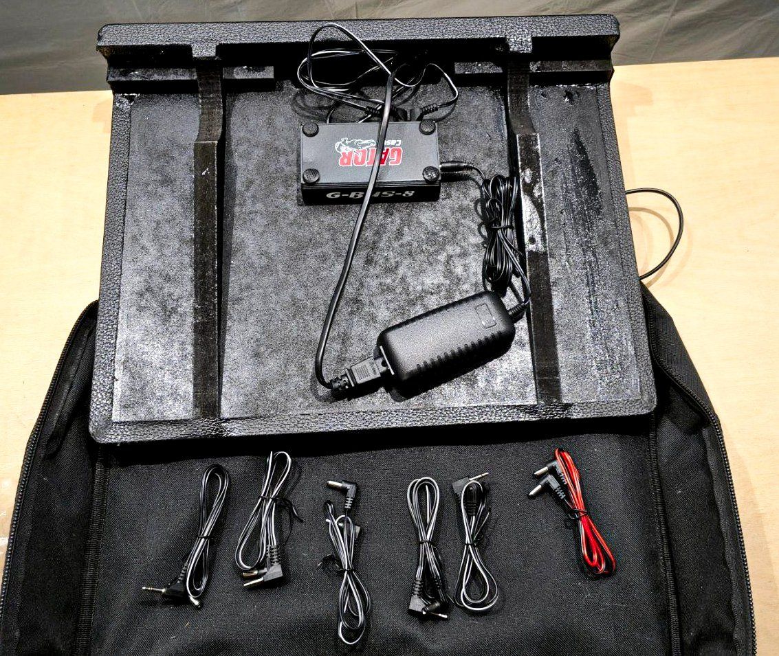 Gator Pedalboard GPT-BL-PWR inkl. Gator G-BUS-8 Netzteil (Gebraucht) in ...